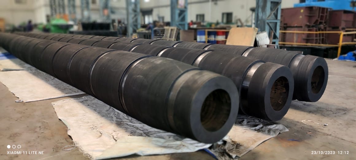 Single Long Length Cylindrical Fenders on its way to South America ...